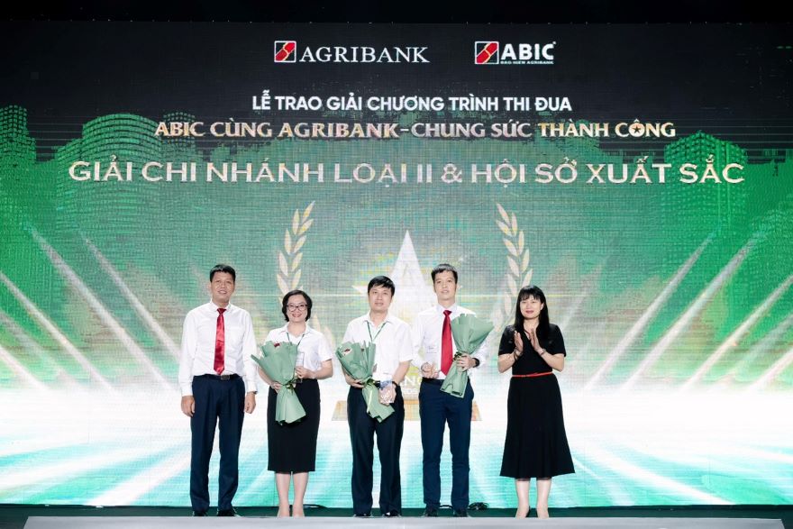 Tổng kết chương trình thi đua “ABIC cùng Agribank - Chung sức thành công”